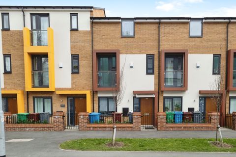 New home, 4 bed terraced house for sale in Upper Brook Street ...