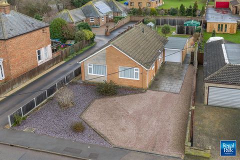 Station Road, Moulton, Spalding PE12, 3 bed detached bungalow for sale ...