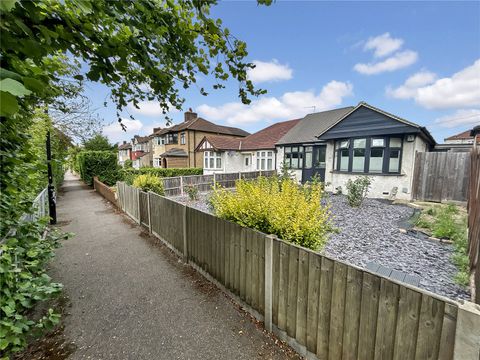 East Rochester Way, Sidcup DA15, 3 bed bungalow for sale, £410,000 - Zoopla