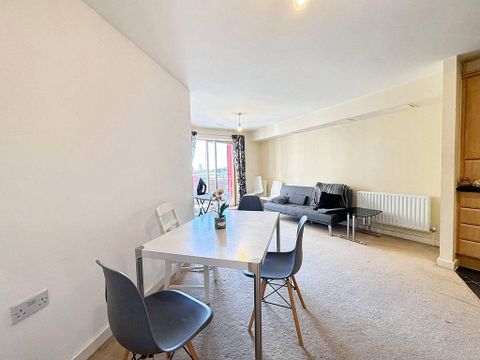 Cuthbert Bell Tower, Heart Of Bow, 4 Pancras Way, Bow, London E3, 2 bed ...