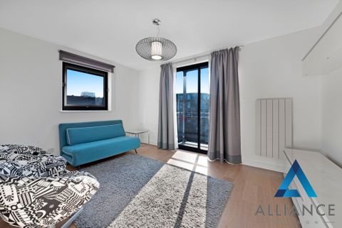 Rich Street, London E14, 2 bed flat to rent, £2,250 pcm - Zoopla