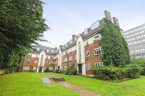 Avenue Road, Penge, London SE20, 2 bed flat for sale, £265,000 - Zoopla