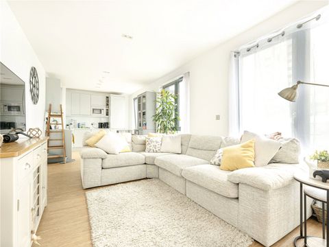 1 bed flat for sale in Red Lion Square, Wandsworth High Street, London ...