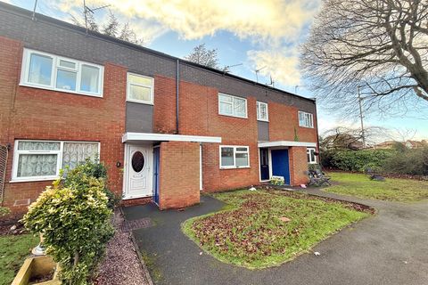 Beechfield Close, Sale M33, 2 bed flat for sale, £180,000 - Zoopla