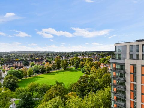 Chiswick Green, London W4, 3 bed property for sale, £1,675,000 - Zoopla