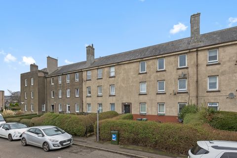 2 bed penthouse for sale in 11/6 Loaning Crescent, Craigentinny ...
