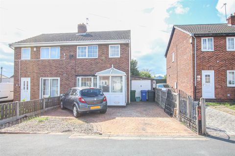 Broadway, Dunscroft, Doncaster DN7, 3 bed semi-detached house for sale ...