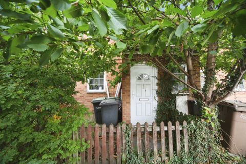 Felton Close, Luton LU2, 1 bed maisonette for sale, £110,000 - Zoopla