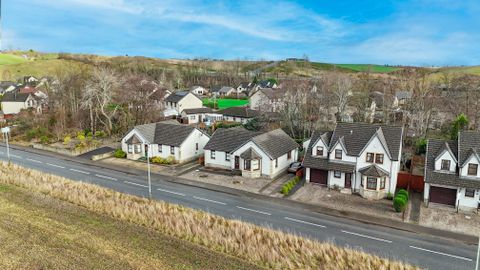 Perth Road, Bankfoot, Perth PH1, 3 bed detached bungalow for sale, £ ...