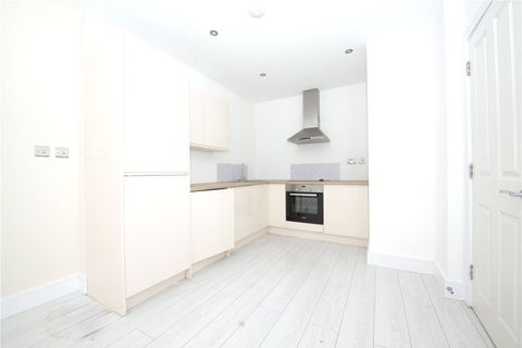1 bed flat to rent in Pudding Lane, Maidstone ME14, £995 pcm - Zoopla