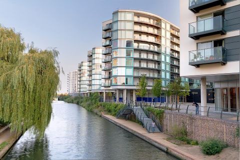 Navigation Building, Station Approach, Hayes UB3, 1 bed flat to rent, £ ...