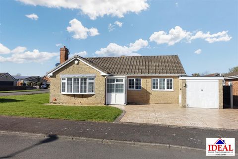 3 bed detached bungalow for sale in Harmby Close, Skellow, Doncaster ...