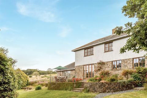 Beautiful Home Close To The River, Helford TR12, 4 bed detached house ...