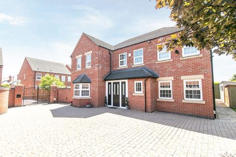 4 bed detached house for sale in Plains Road, Mapperley, Nottingham NG3 ...