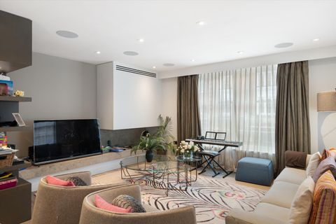 3 bed flat for sale in Regency Terrace, London SW7, £2,550,000 - Zoopla