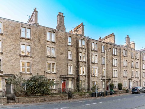 Lochee Road, West End, Dundee DD2, 2 bed flat to rent, £820 pcm - Zoopla