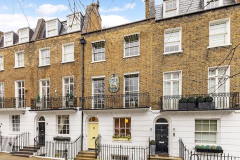 Trevor Square, Knightsbridge, London SW7, 4 bed terraced house for sale ...