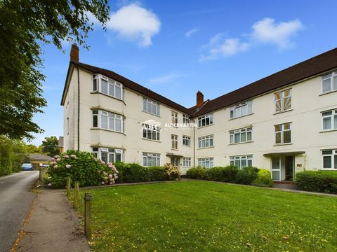 3 bed flat for sale in Watford Way, London NW4, £325,000 - Zoopla