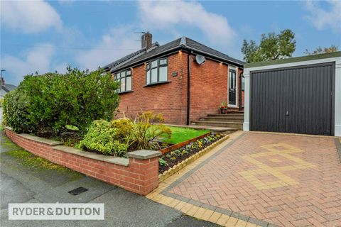Bedford Avenue, High Crompton, Shaw, Oldham OL2, 2 bed semi-detached ...