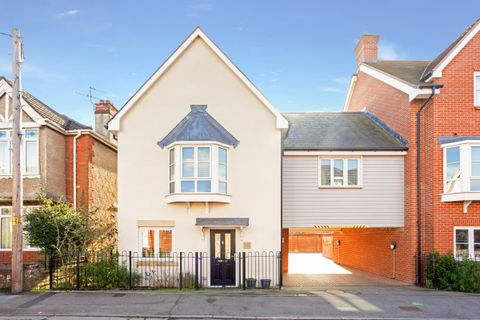 3 bed semi-detached house to rent in Wyndham Road, Salisbury SP1, £1,600 pcm - Zoopla