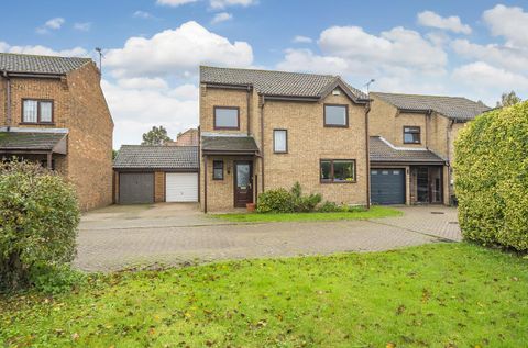 5 bed link detached house for sale in Bromstone Road, Broadstairs CT10 ...