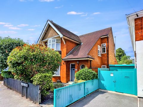 Slade Road, Rugby CV21, 3 bed detached house for sale, £350,000 - Zoopla