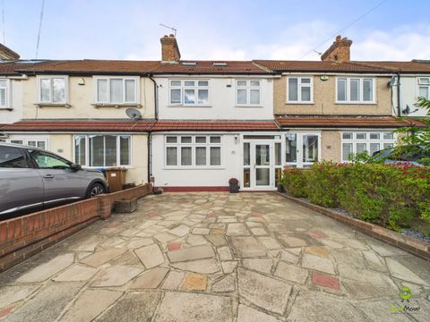 Glenview, London SE2, 4 bed terraced house for sale, £525,000 - Zoopla