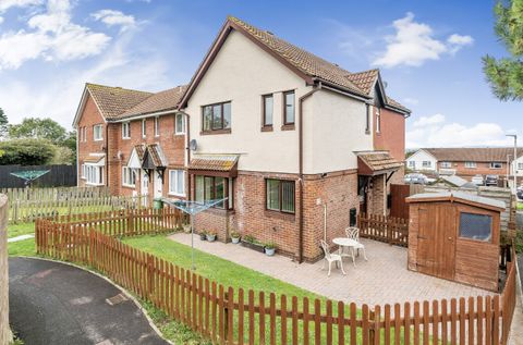 2 bed end terrace house for sale in Doddridge Close, Plymouth, Devon ...