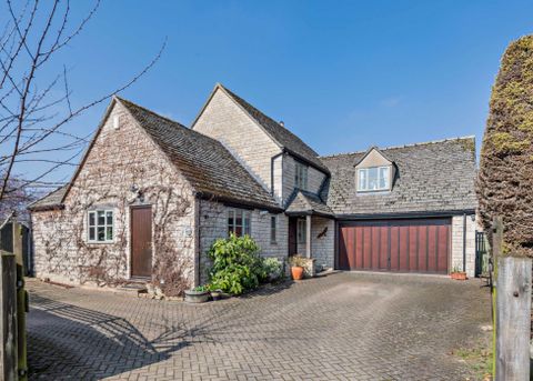4 bed detached house for sale in The Dovecote, King's Cliffe ...