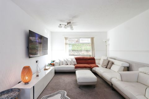Guildford Rise, Norfolk Park, Sheffield S2, 3 bed flat for sale, £ ...
