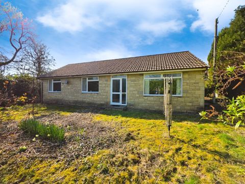 Whiteway, Stroud GL6, 3 bed detached bungalow for sale, £499,995 - Zoopla