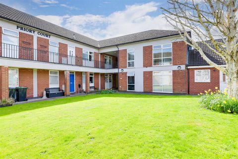 2 bed flat for sale in Priory Court, Friday Lane, Gedling ...