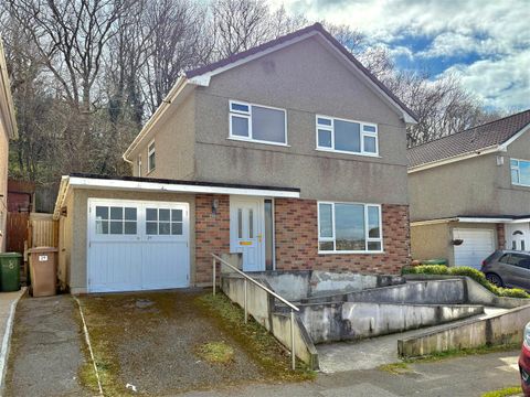 3 bed detached house for sale in Greenhill Close, Plymstock, Plymouth PL9, £395,000 - Zoopla