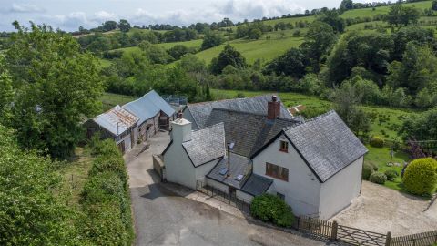 Pen-Y-Garnedd, Llanrhaeadr Ym Mochnant SY10, 4 bed equestrian for sale ...
