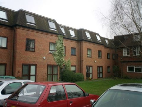 Studio to rent in Harvey Goodwin Gardens, Cambridge CB4, £950 pcm - Zoopla