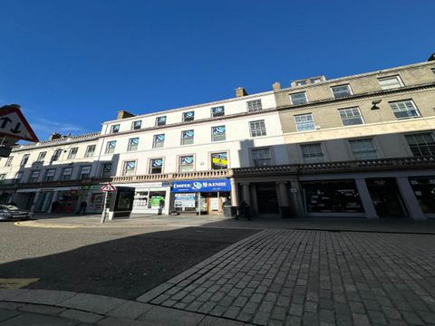 Reform Street, Dundee DD1, 6 bed flat to rent, £1,920 pcm - Zoopla