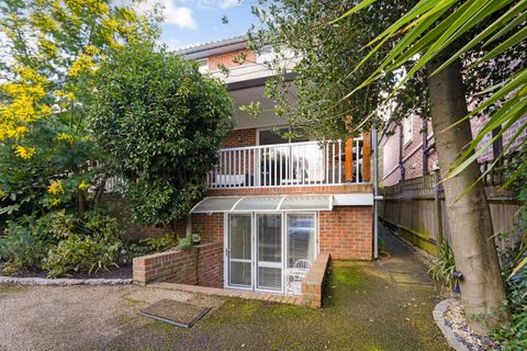 Studio to rent in Church Hill, London SW19, £1,400 pcm - Zoopla