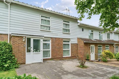 3 bed terraced house for sale in Winklebury, Basingstoke RG23, £250,000 ...