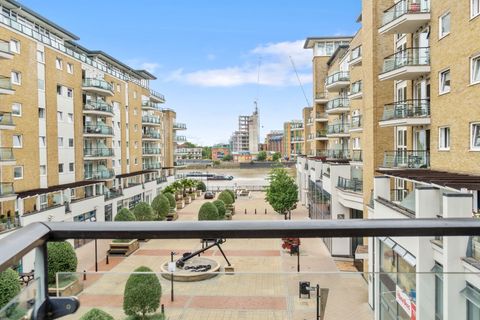 Smugglers Way, London SW18, 2 bed flat for sale, £575,000 - Zoopla