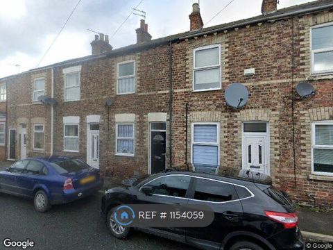 Garfield Terrace, York YO26, 2 bed terraced house to rent, £1,000 pcm ...