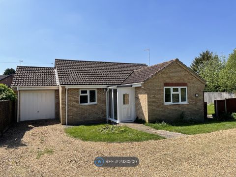 2 bed bungalow to rent in Lawn Lane, Little Downham, Ely CB6, £875 pcm ...