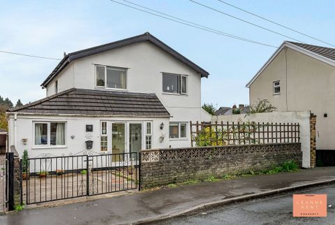 East Avenue, Bedwas CF83, 4 bed detached house for sale, £380,000 - Zoopla