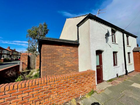 Pedders Lane, Blackpool FY4, 2 bed cottage to rent, £800 pcm - Zoopla