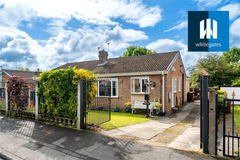 Barnsdale Way, Upton, Pontefract, West Yorkshire WF9, 3 bed bungalow ...