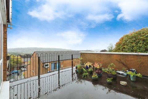 2 bed flat for sale in Stanwell Close, Sheffield, South Yorkshire S9, £ ...