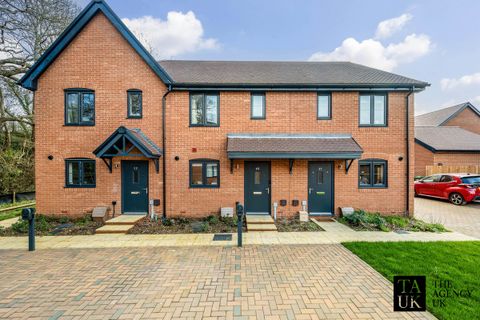 Oxney Road, Curbridge SO30, 2 bed terraced house for sale, £300,000 ...