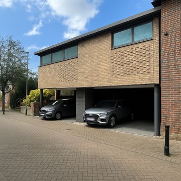 Old Station Approach, Winchester, Hampshire SO23, 1 bed flat for sale ...