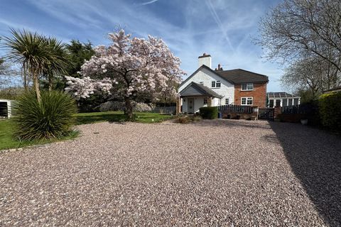 4 bed detached house for sale in Rode Street, Tarporley CW6, £975,000 ...