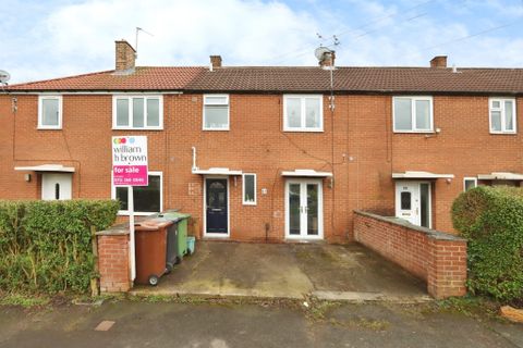 3 bed terraced house for sale in Stanks Drive, Leeds LS14, £190,000 ...
