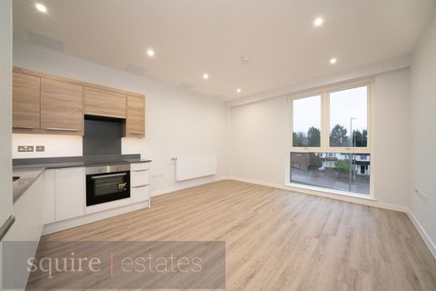 Bryanston Court, Hemel Hempstead HP2, 2 bed flat to rent, £1,430 pcm ...